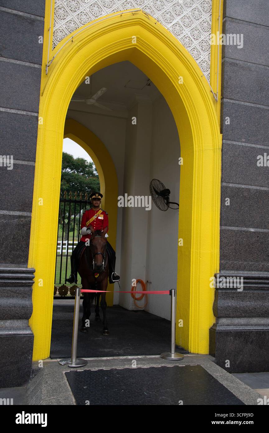 The Malaysian king's guards, also known as the royal guards on sentry ...