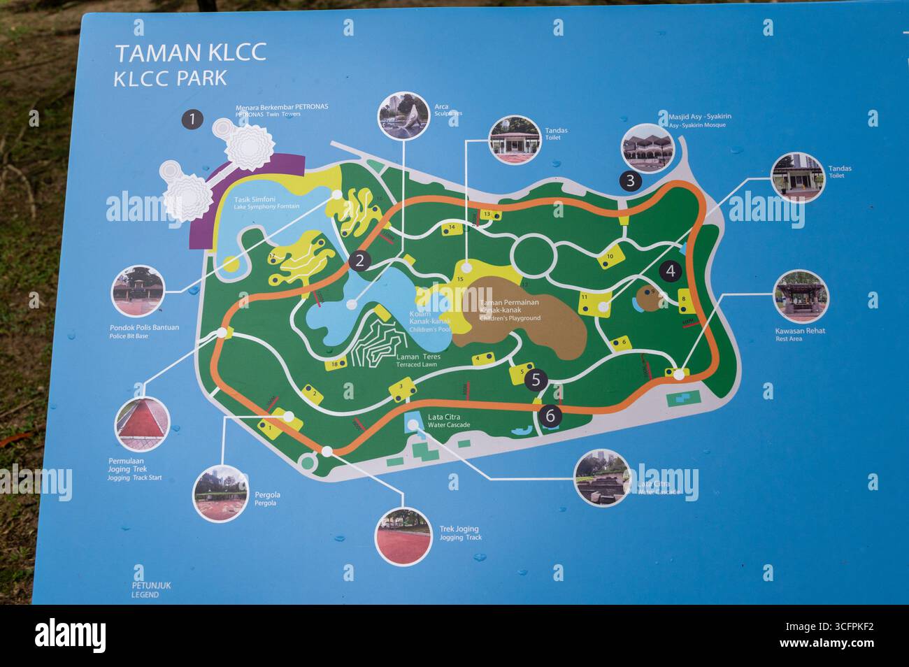 Kuala lumpur city council public park hi-res stock photography and ...