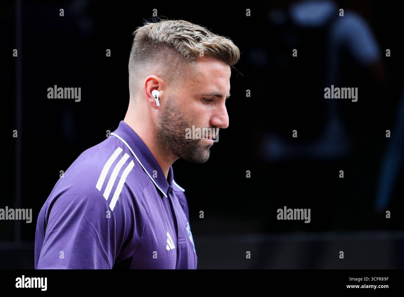 Manchester United defender Luke Shaw (23) arrives during the Fulham FC ...