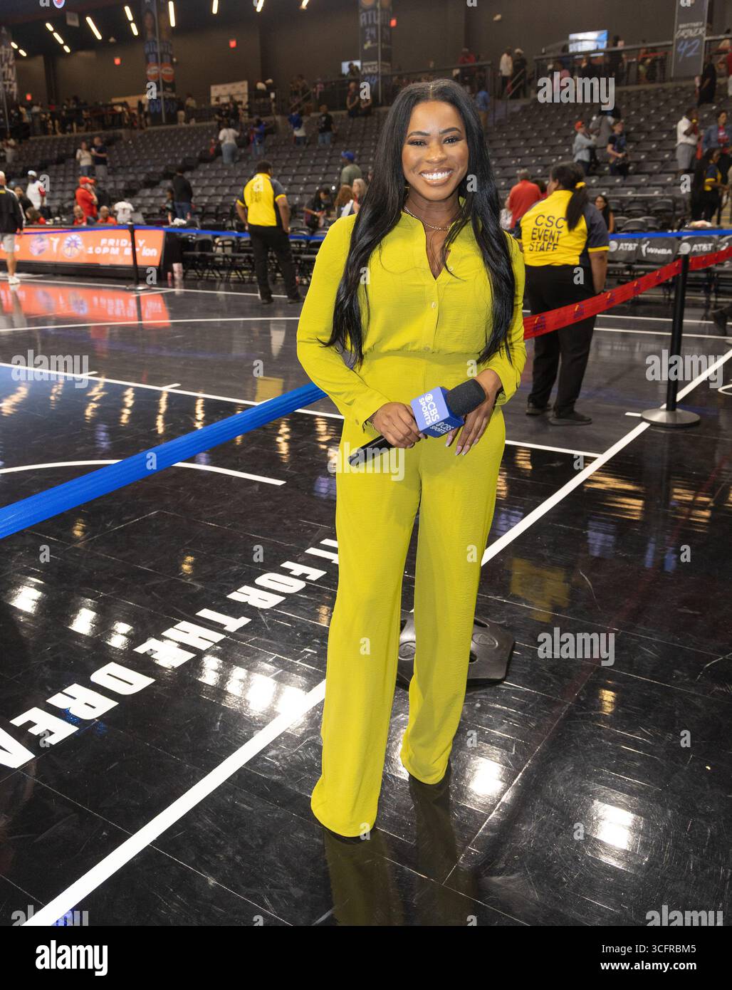 Keiana Martin reports for CBS Sports during the New York Liberty and ...