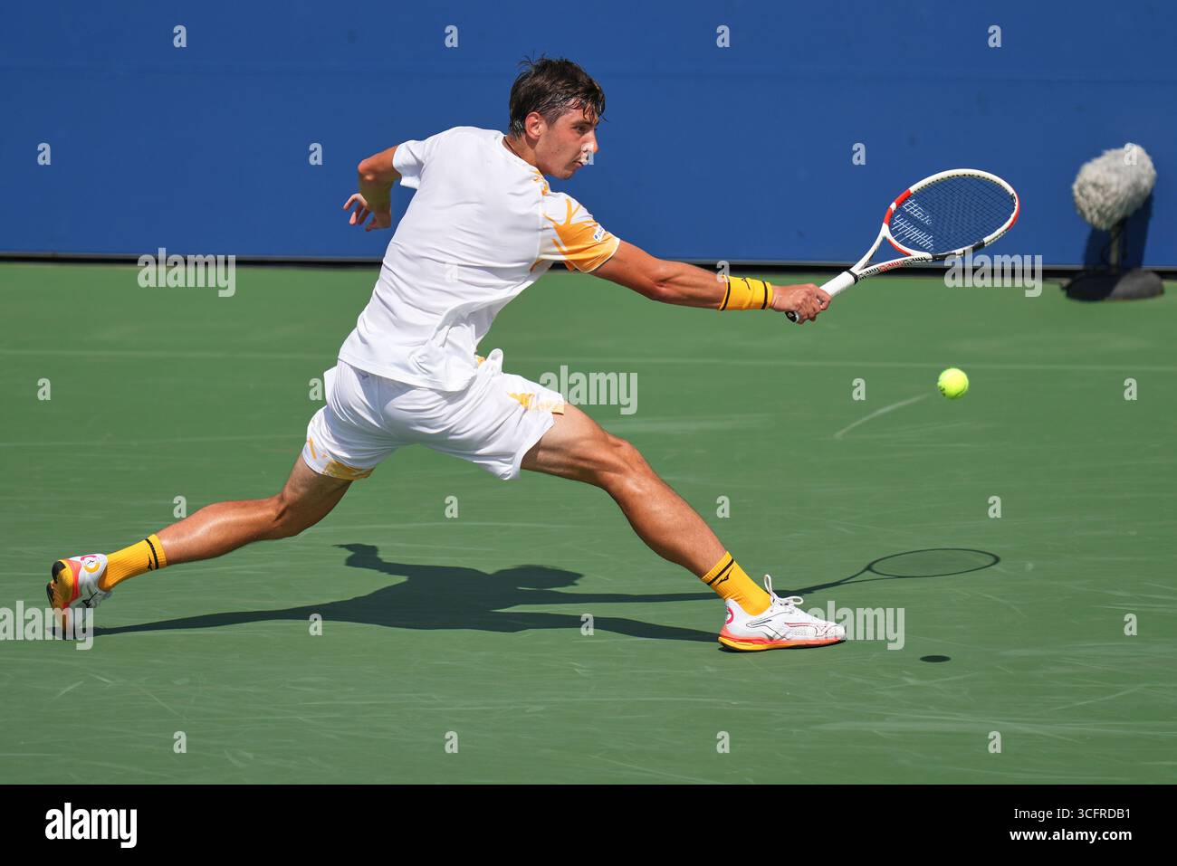 Alexander Shevchenko, of Kazakhstan, returns a shot to Alejandro ...