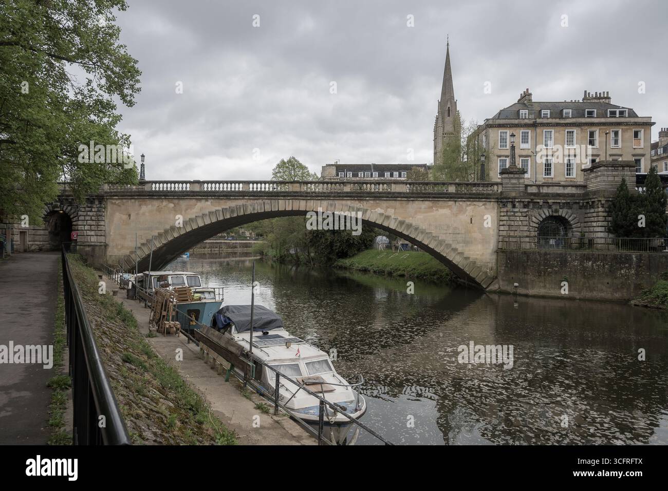 North Parade Bridge, Bath Stock Photo - Alamy