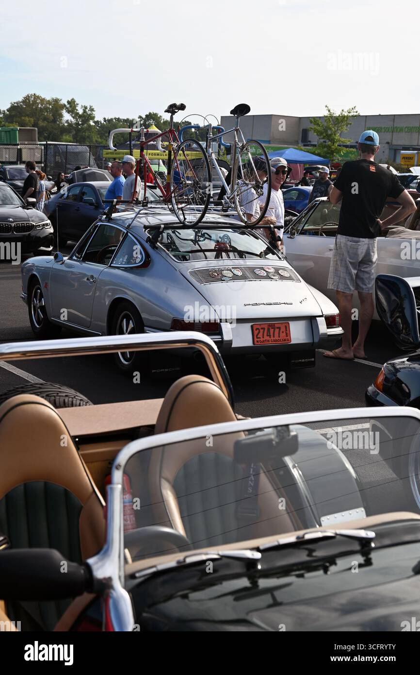Raleigh, NC, USA, 24th August 2025, Car enthusiasts gather to see the ...