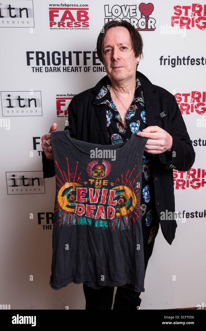 World premiere of captured souls hi-res stock photography and images ...