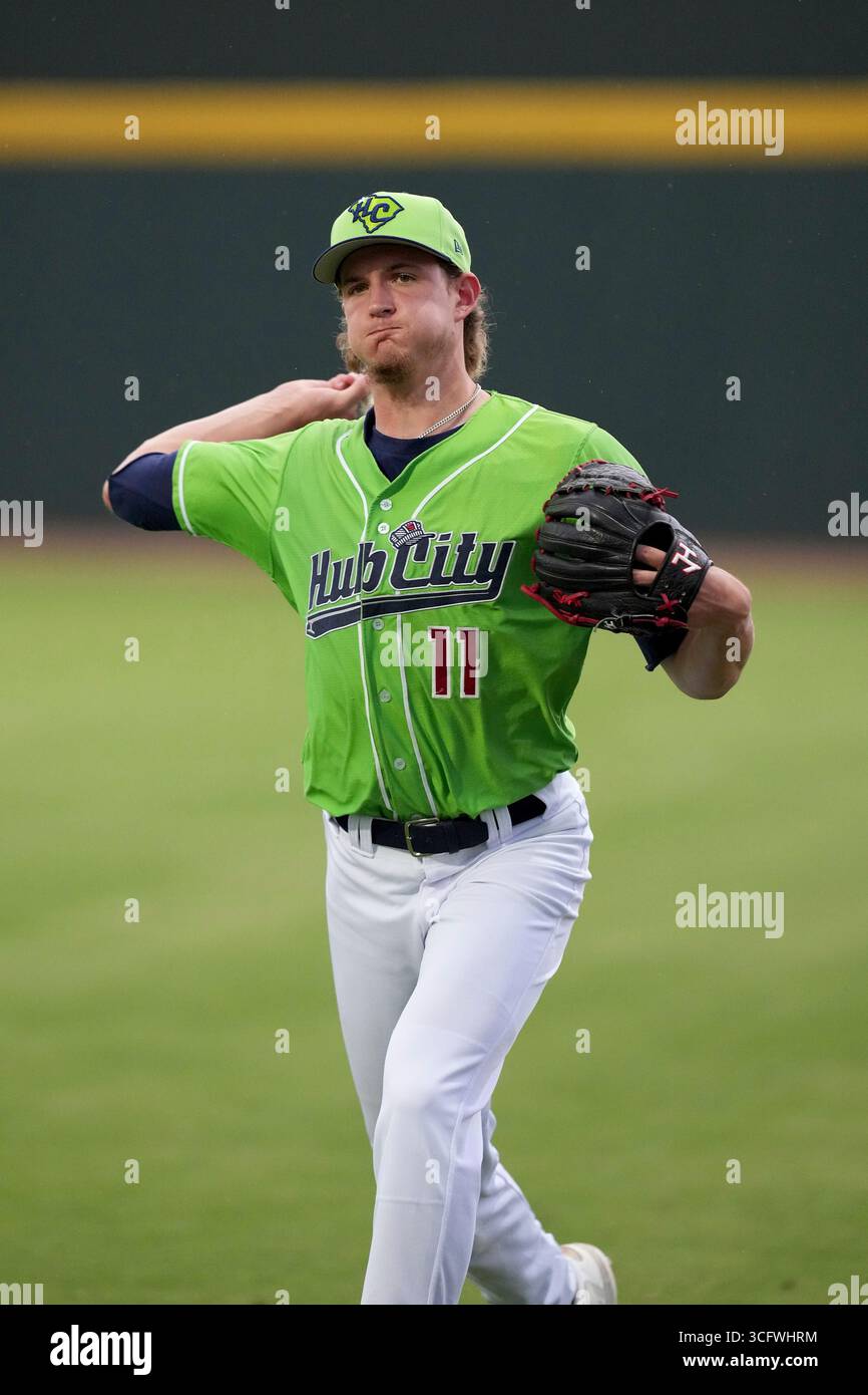 Caden Scarborough (11) of the Hub City Spartanburgers warms up before a ...