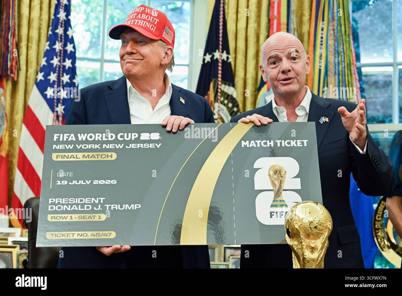 2026 world cup ticket trump infantino hi-res stock photography and ...