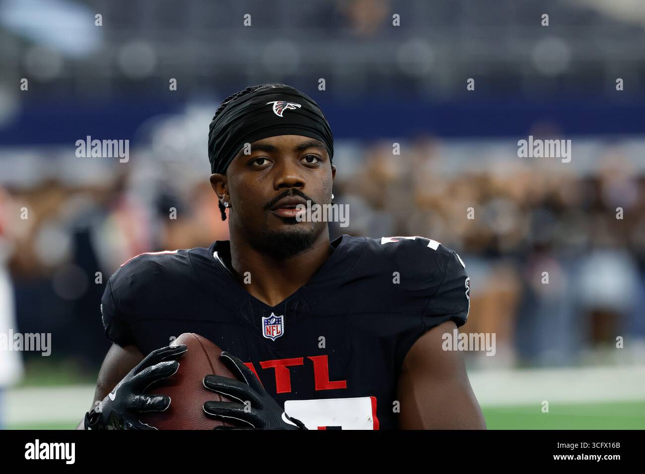 Atlanta Falcons running back Jashaun Corbin (30) during pregame warmups ...