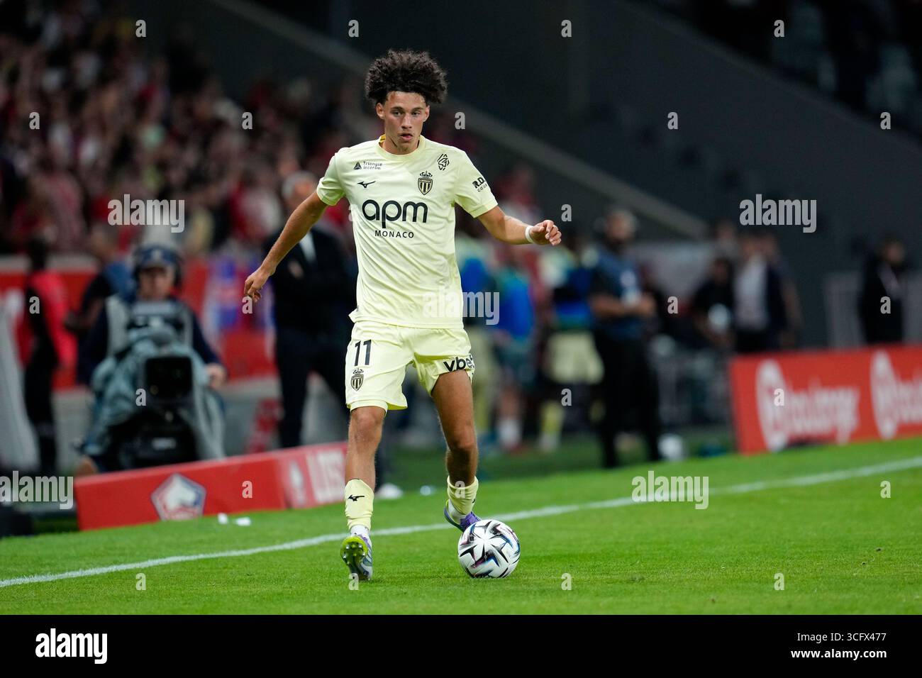 Maghnes akliouche france 2025 hi-res stock photography and images - Alamy