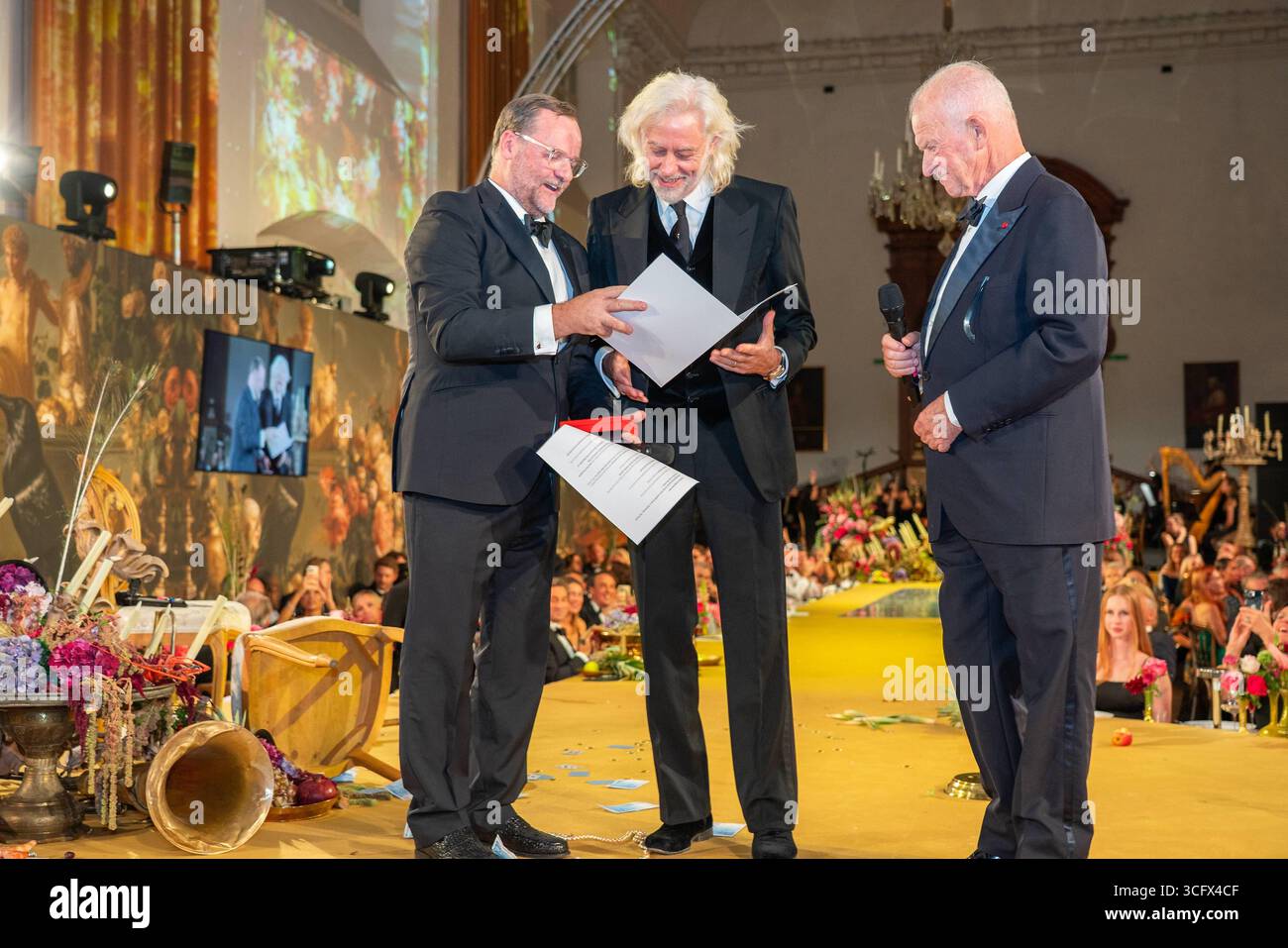 amfAR Gala Life+ Aidhilfe Charity Gala HIV at Residenz Salzburg in ...