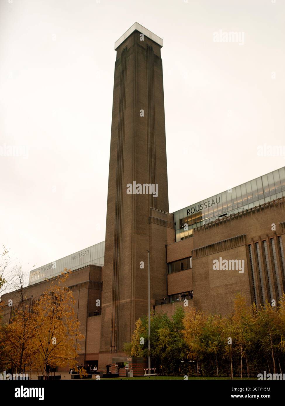 Tate museum exterior hi-res stock photography and images - Alamy
