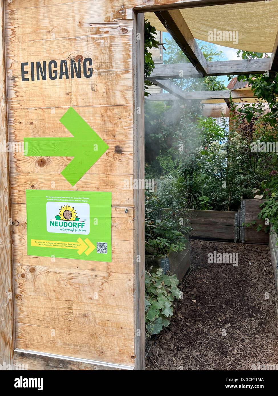 Klimakiste Klimakiste: Dauer-Ausstellung zum klimagerechten Stadtumbau auf dem Pferdemarkt in ...