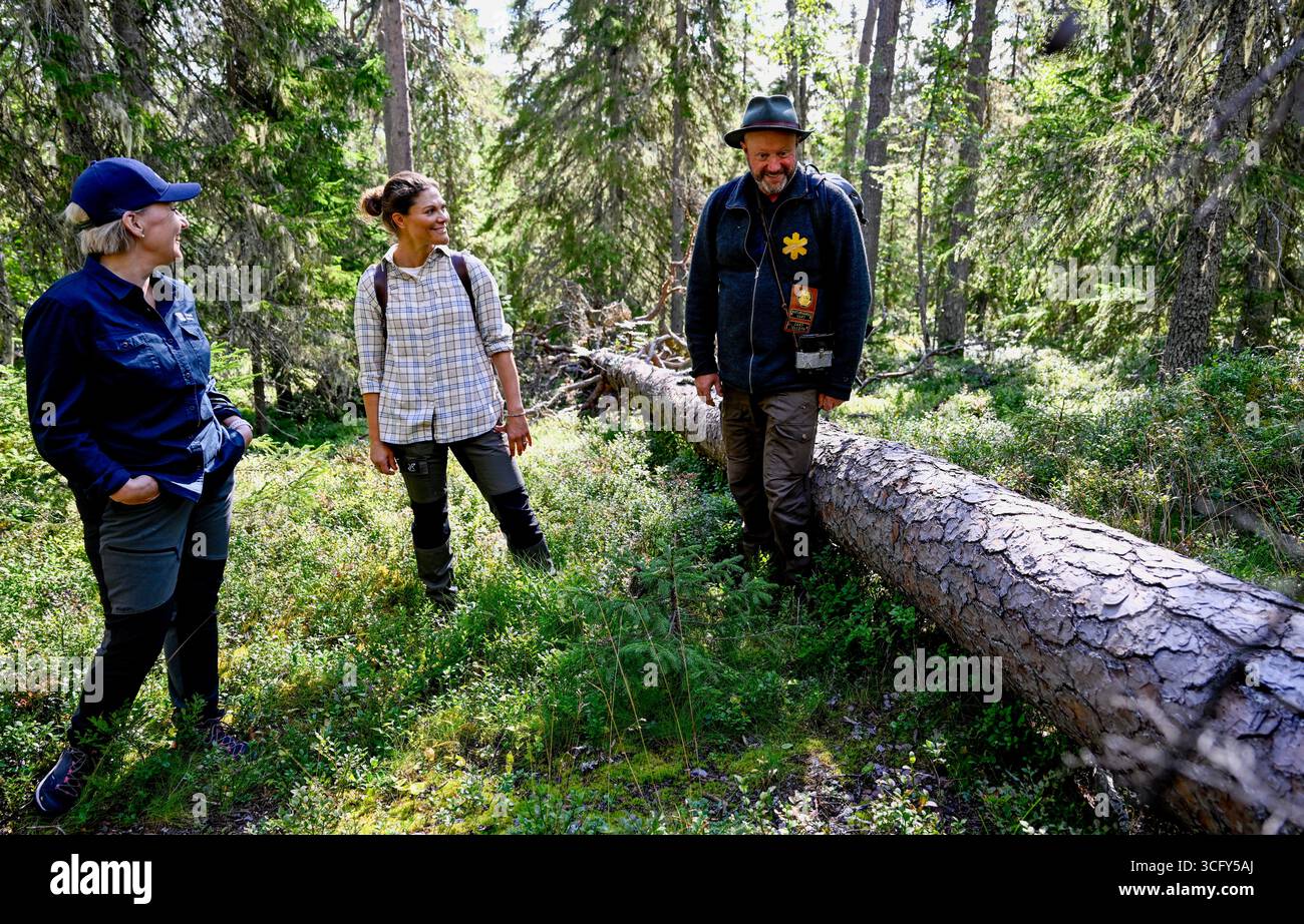 Sweden’s Crown Princess Victoria visits Björnlandet National Park in ...