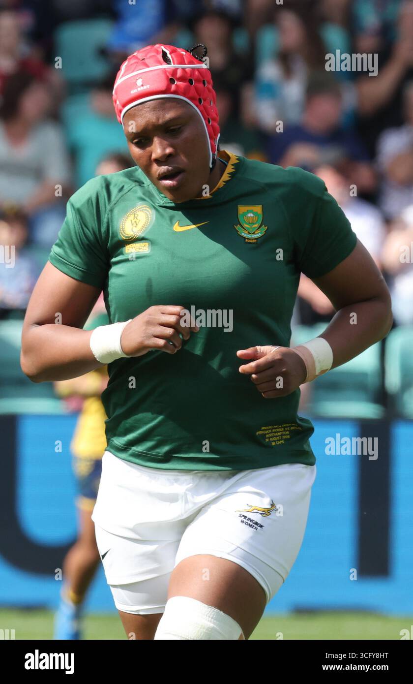 South Africa's Sinazo Mcatshulwa in action during Women’s Rugby World ...