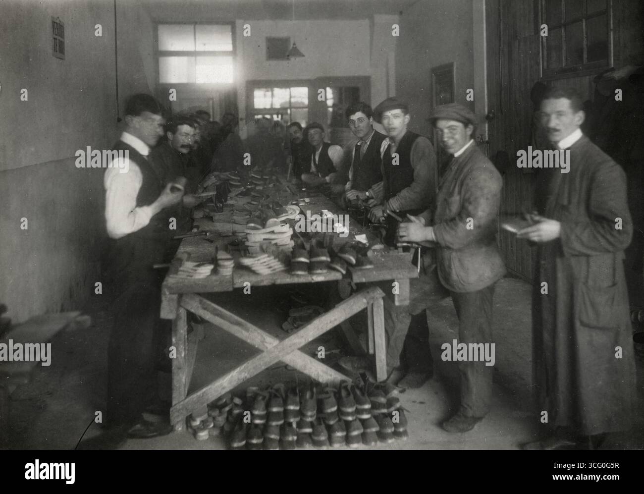Wartime food supply photograph hi-res stock photography and images - Alamy