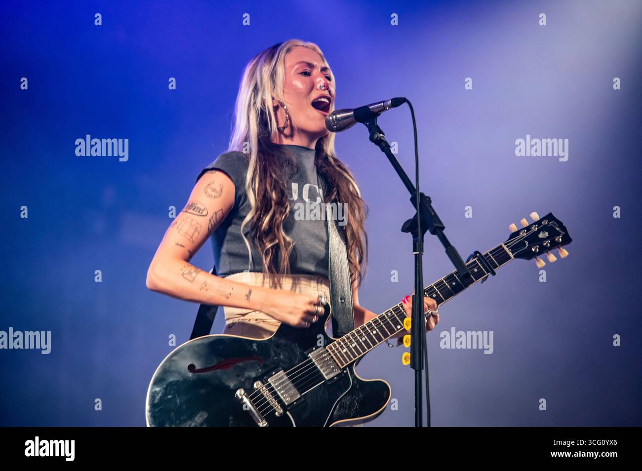Reading, Berkshire, United Kingdom. 24th August 2025. Nieve Ella ...