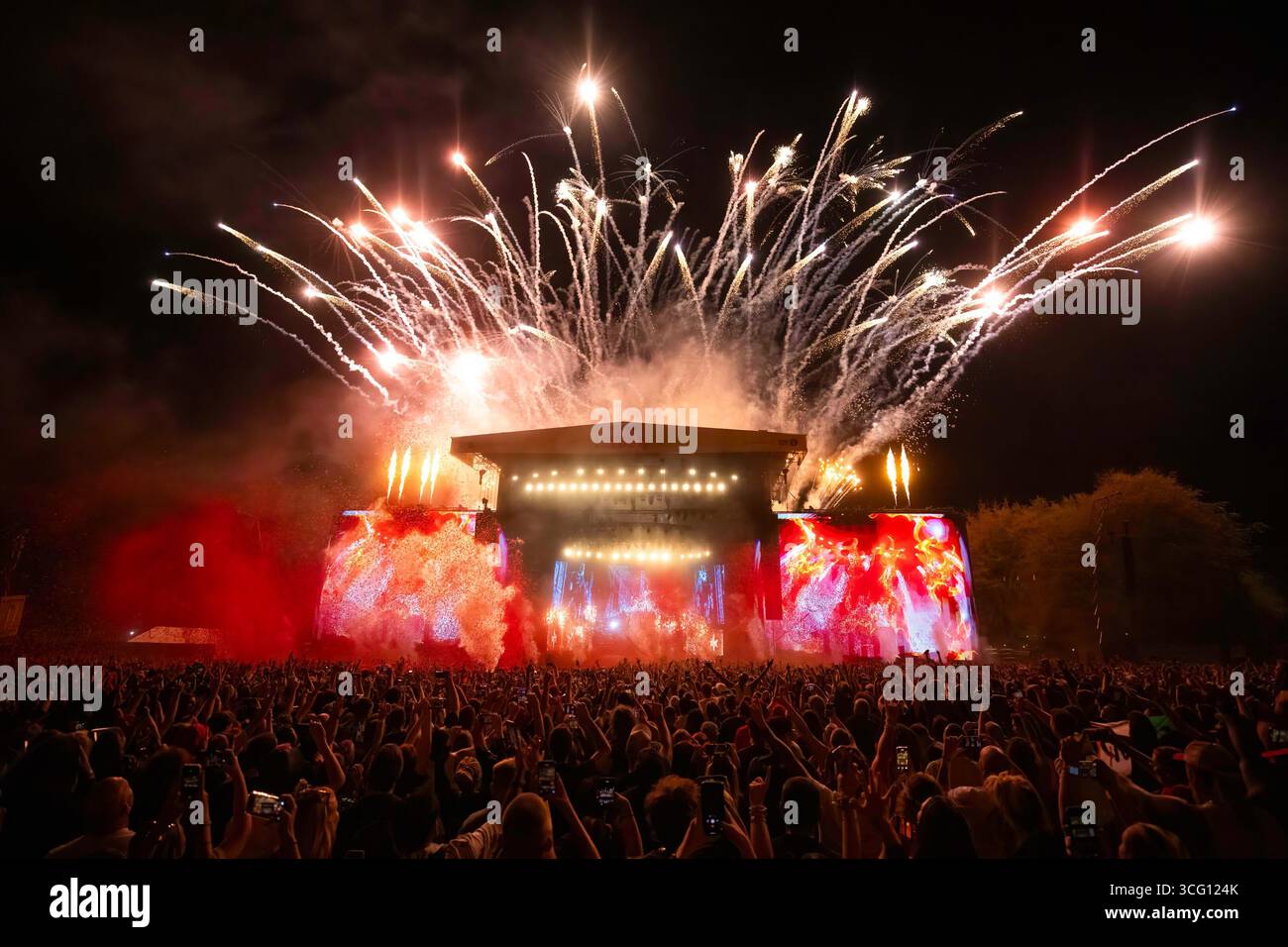 Leeds, England, 24th August, 2025. Bring Me The Horizon headlining the ...