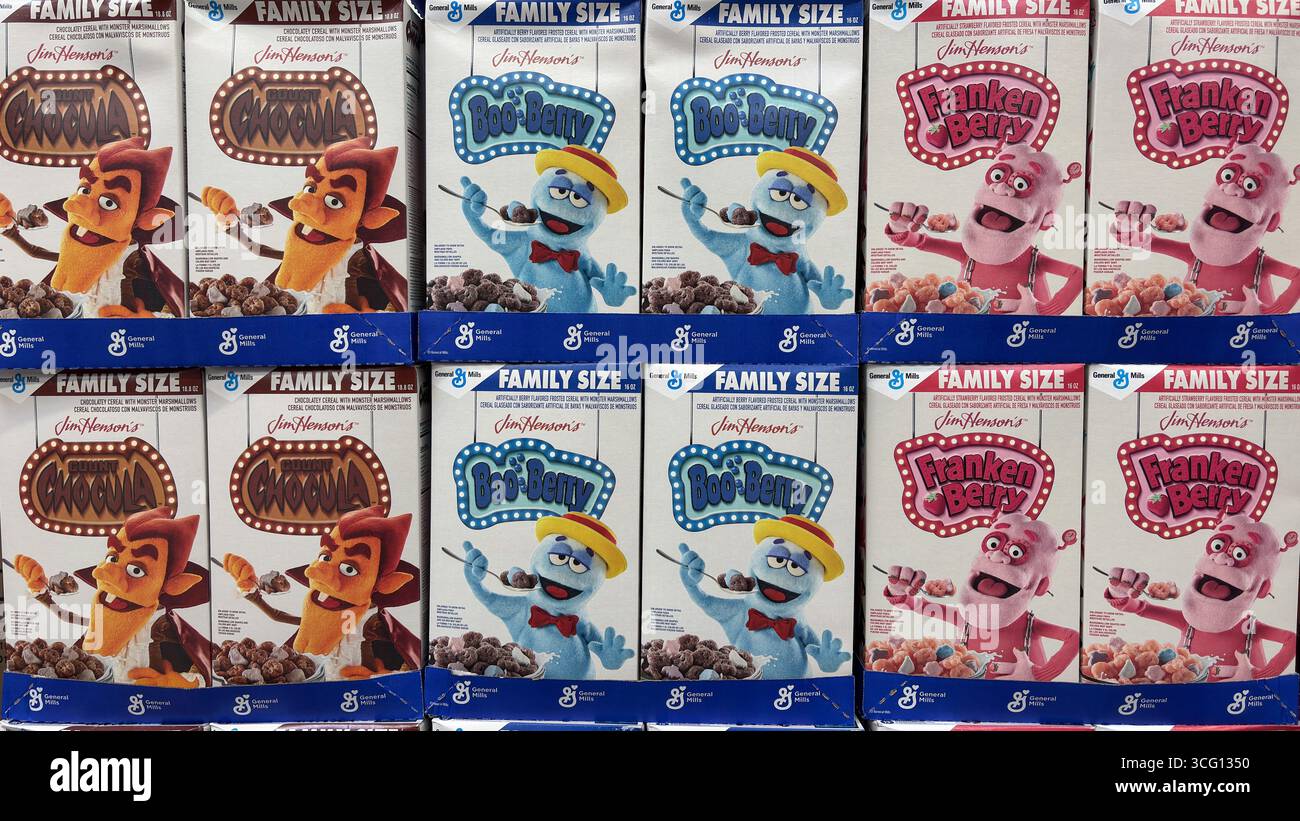 Monster display halloween 2025 hi-res stock photography and images - Alamy