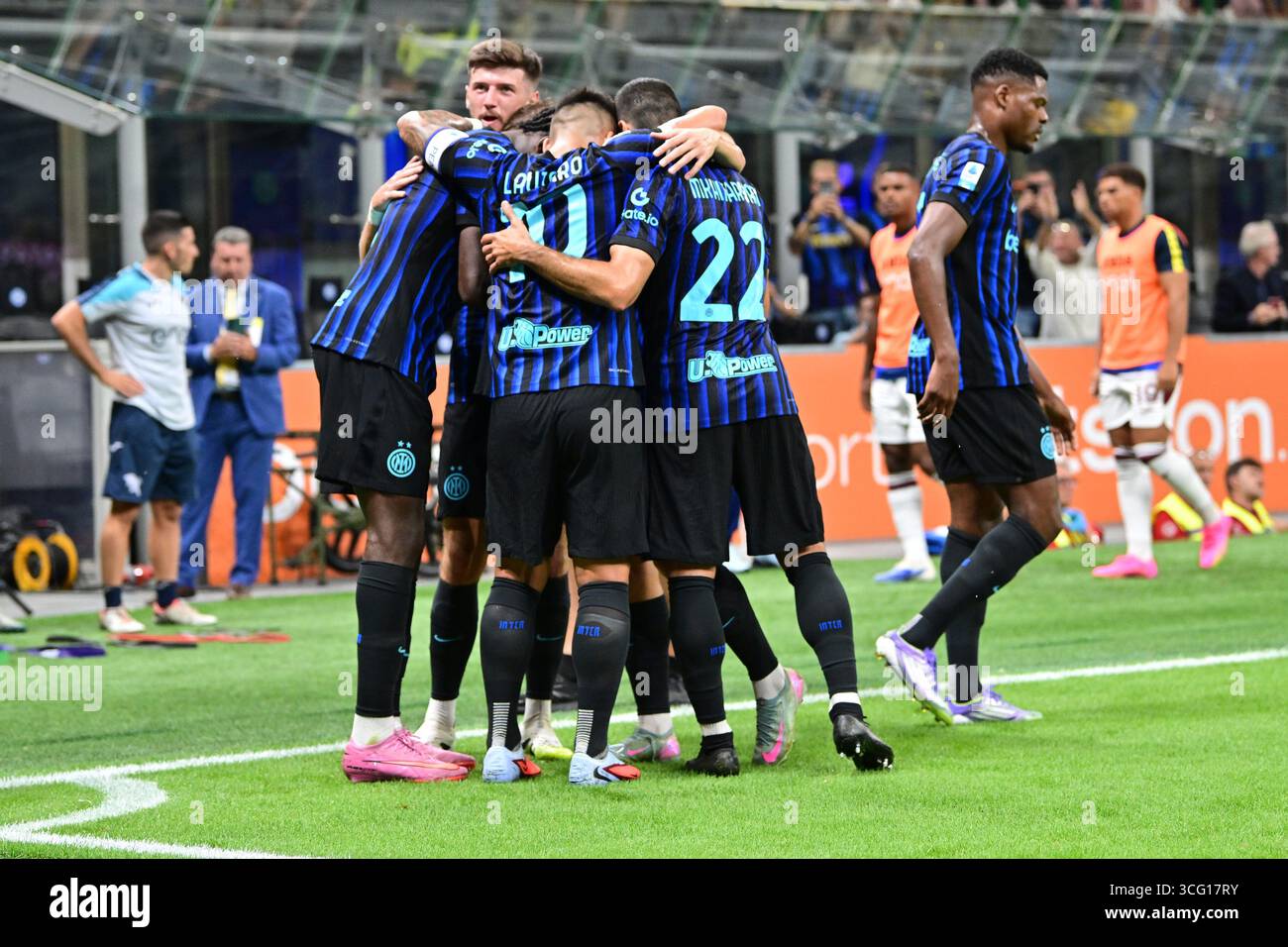 The Inter players celebrate the goal during Inter - FC Internazionale ...