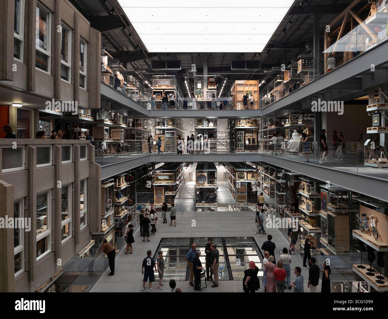 V&a storehouse hi-res stock photography and images - Alamy
