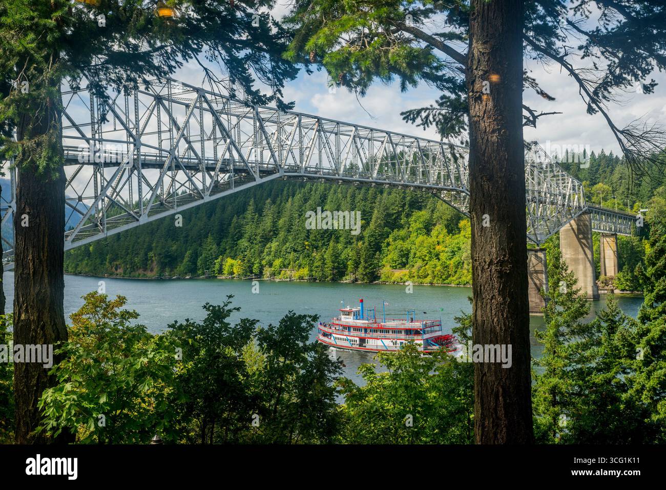 View of the Bridge of the Gods, a steel truss cantilever bridge that ...