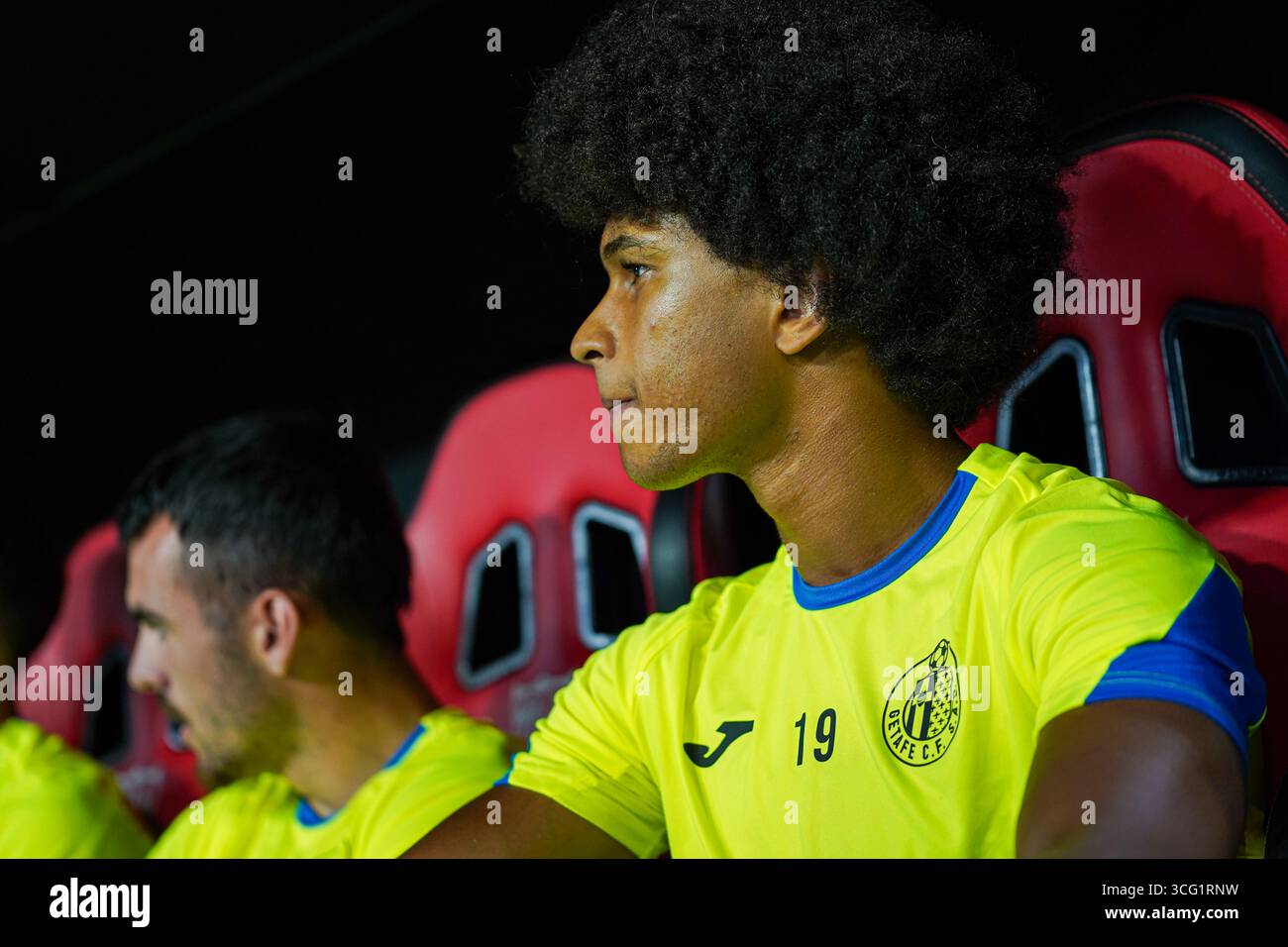 Football bench moment hi-res stock photography and images - Alamy