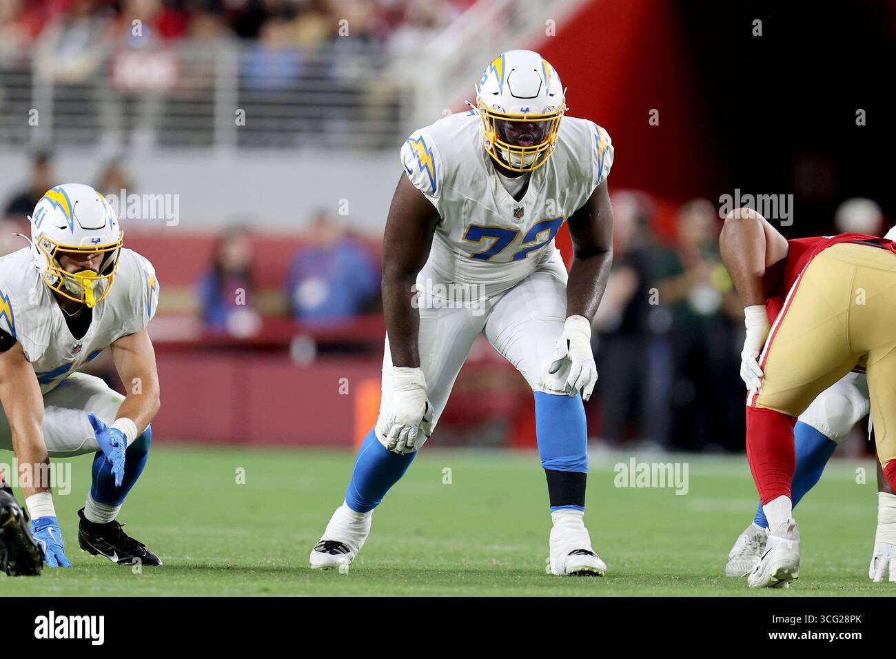 Los Angeles Chargers offensive tackle David Sharpe (72) blocks during ...