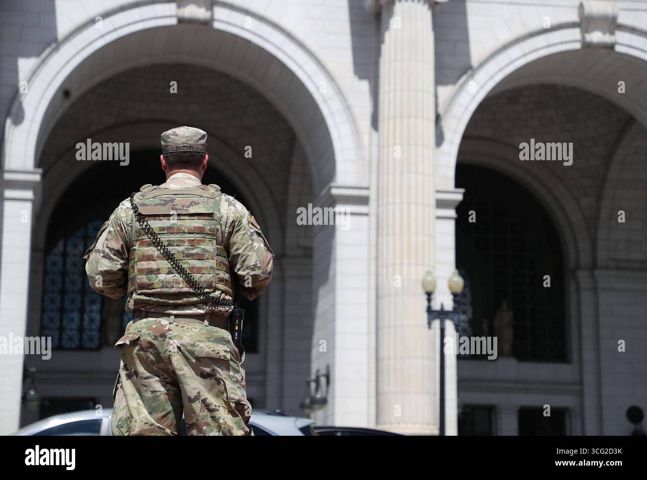 US National Guard patrol in Washington, District of Columbia, USA. - 25 ...