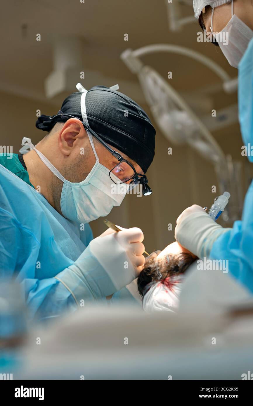 Plastic implant hi-res stock photography and images - Alamy