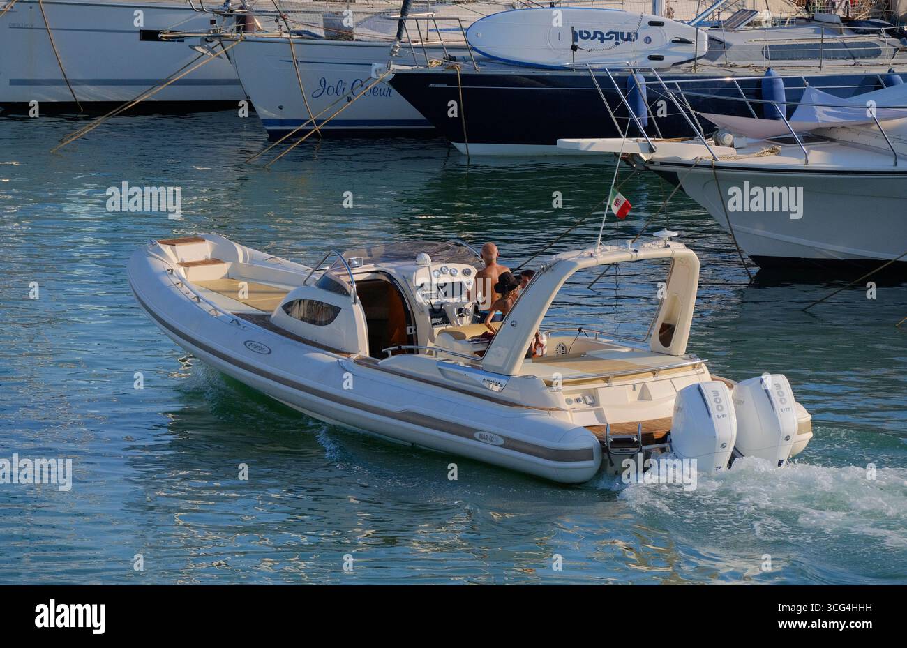 Italy, Sicily, Mediterranean Sea, Marina di Ragusa (Ragusa Province ...