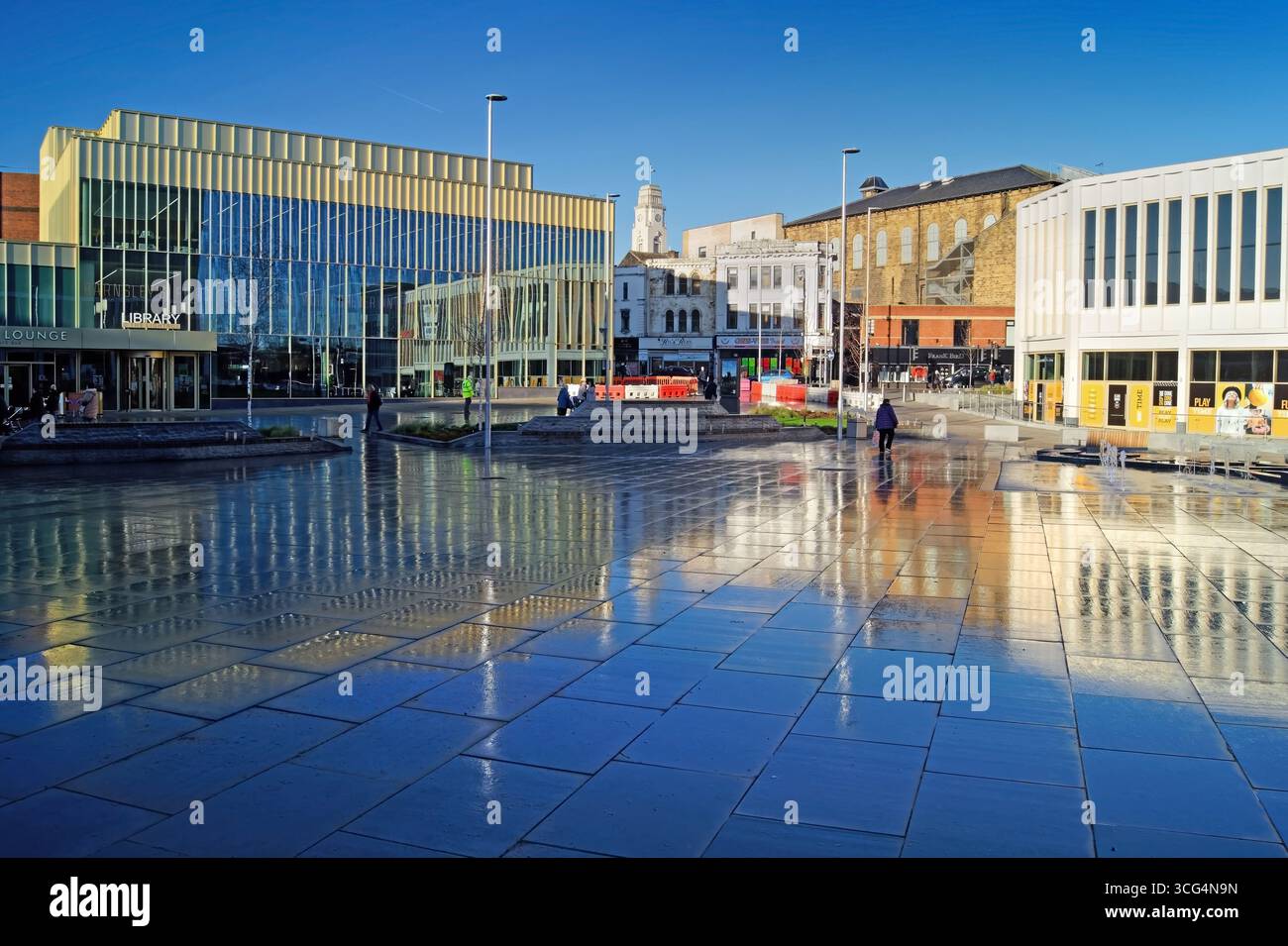 Barnsley central library hi-res stock photography and images - Alamy