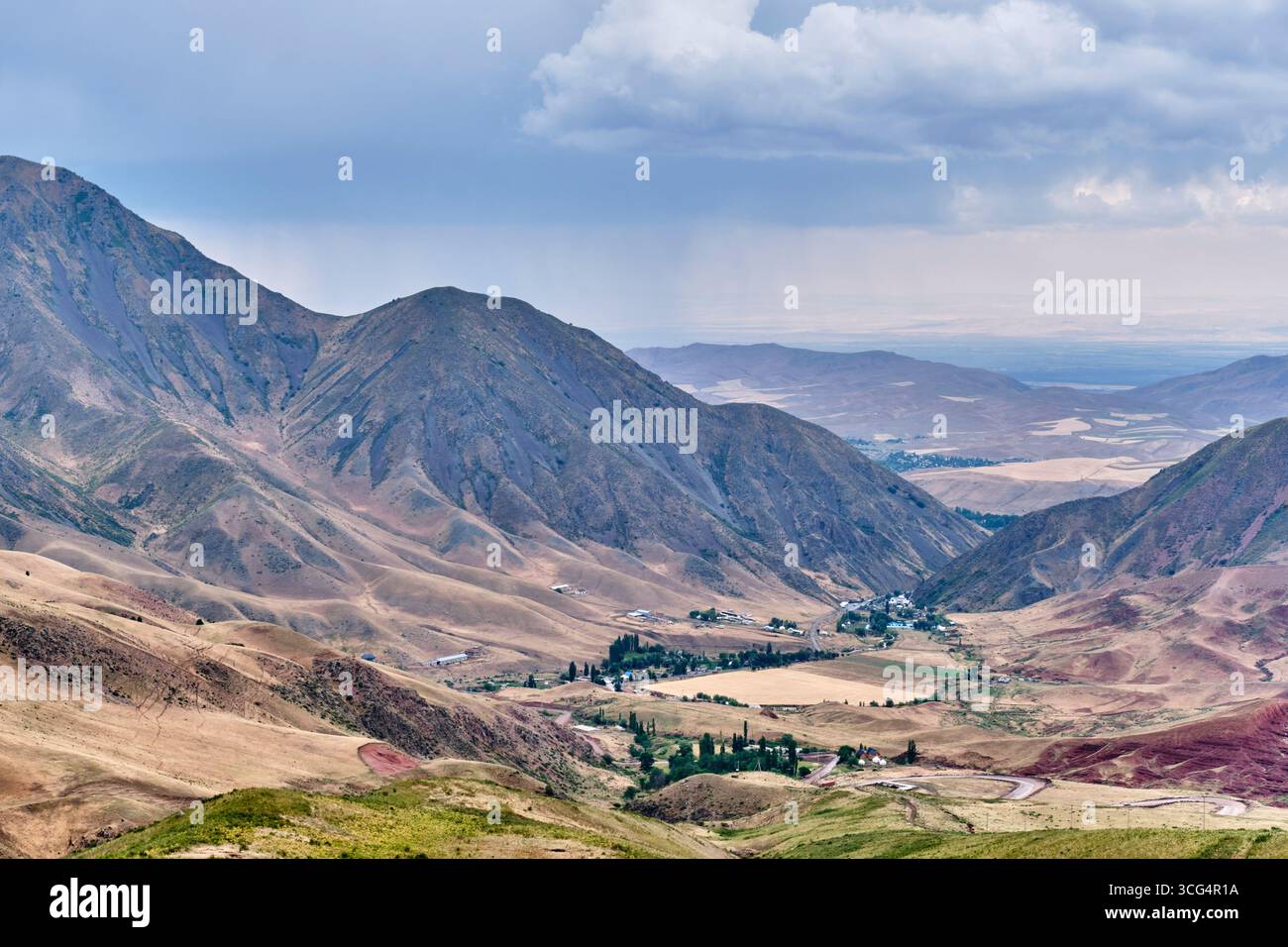 Scenic landscape chunkurchak gorge hi-res stock photography and images ...