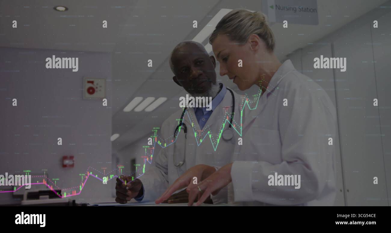 Doctors reviewing patient files hi-res stock photography and images - Alamy