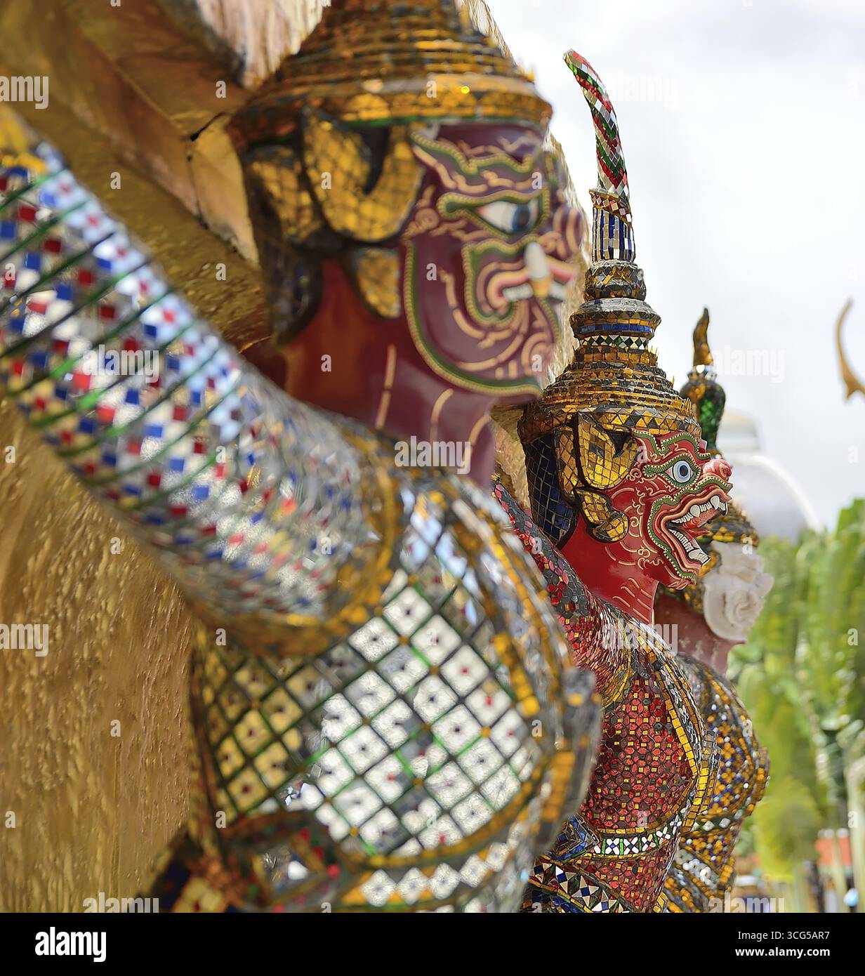 Close up colorful mosaic statues hi-res stock photography and images ...