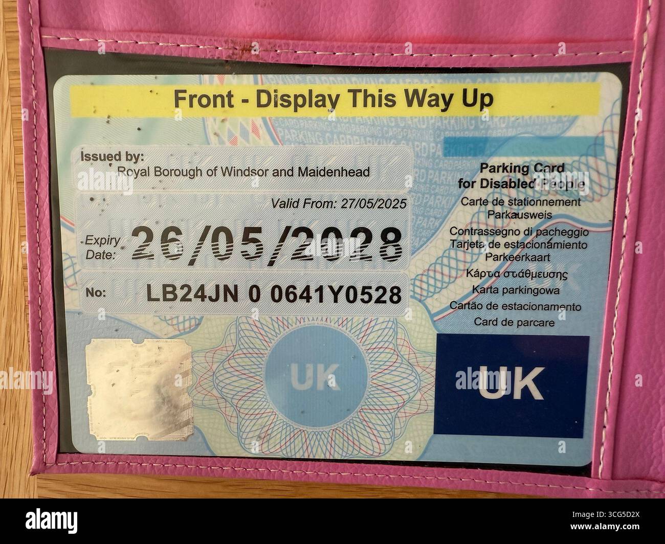 UK DISABLED PARKING PERMIT Stock Photo - Alamy