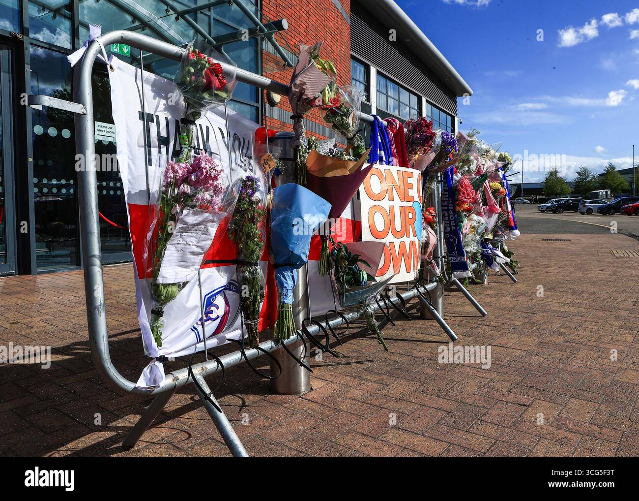 Phil kirk chesterfield hi-res stock photography and images - Alamy