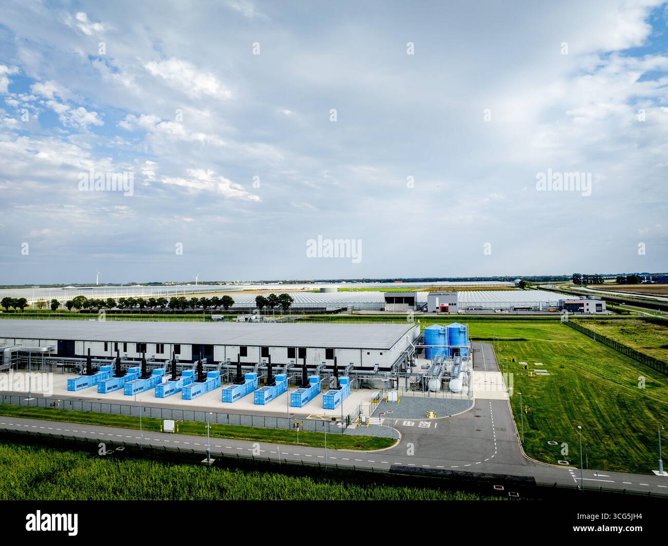 MIDDENMEER - A Google data center. Google has two data centers in the ...