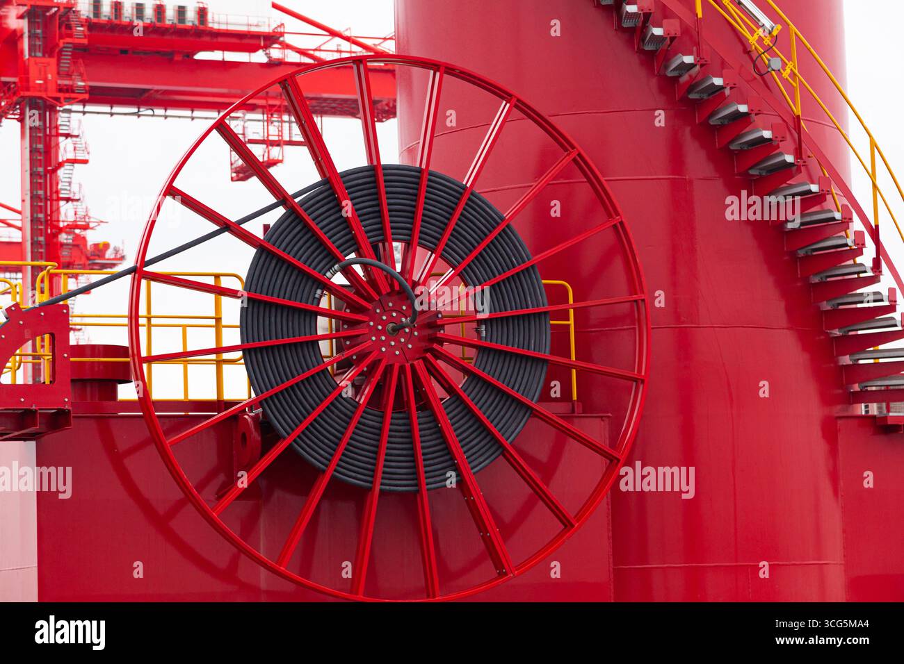 Large crane cable electricity hi-res stock photography and images - Alamy