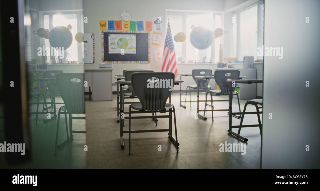 American primary school interior empty hi-res stock photography and ...