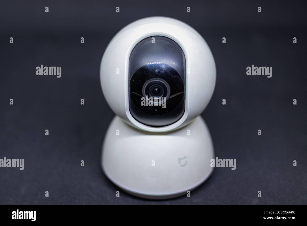 Compact cctv security camera hi-res stock photography and images - Alamy