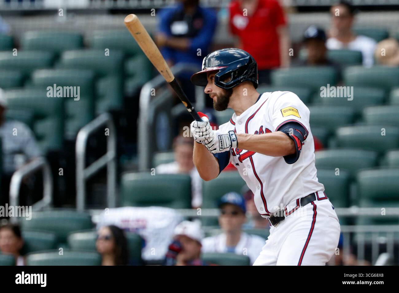 Atlanta Braves' Eli White at bat during the sixth inning of a baseball ...