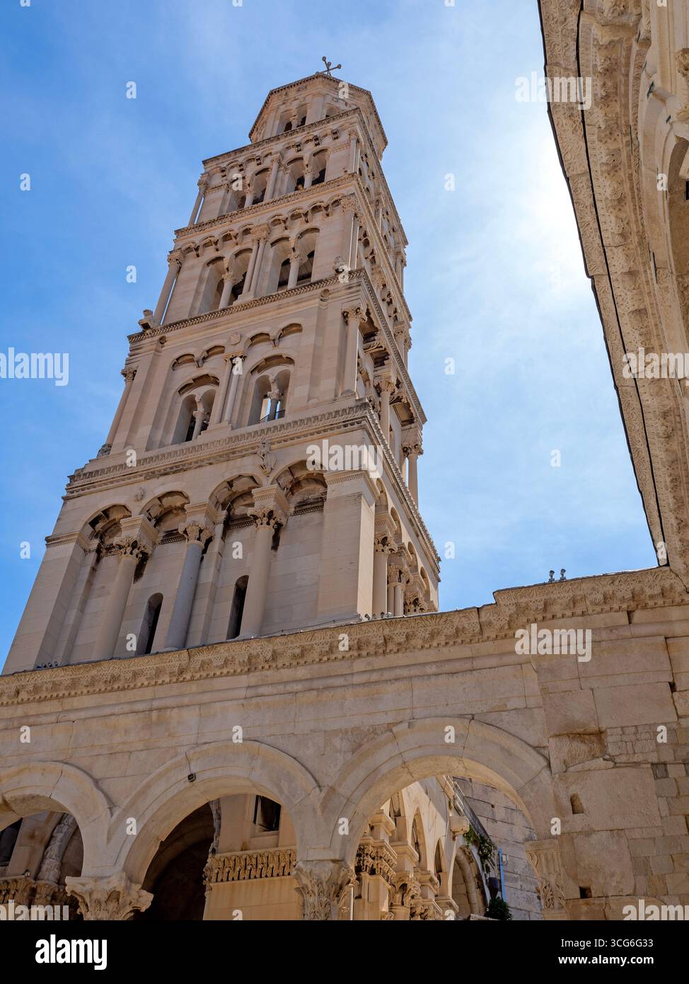 The bell tower on the Cathedral of Saint Domnius, Split Stock Photo - Alamy