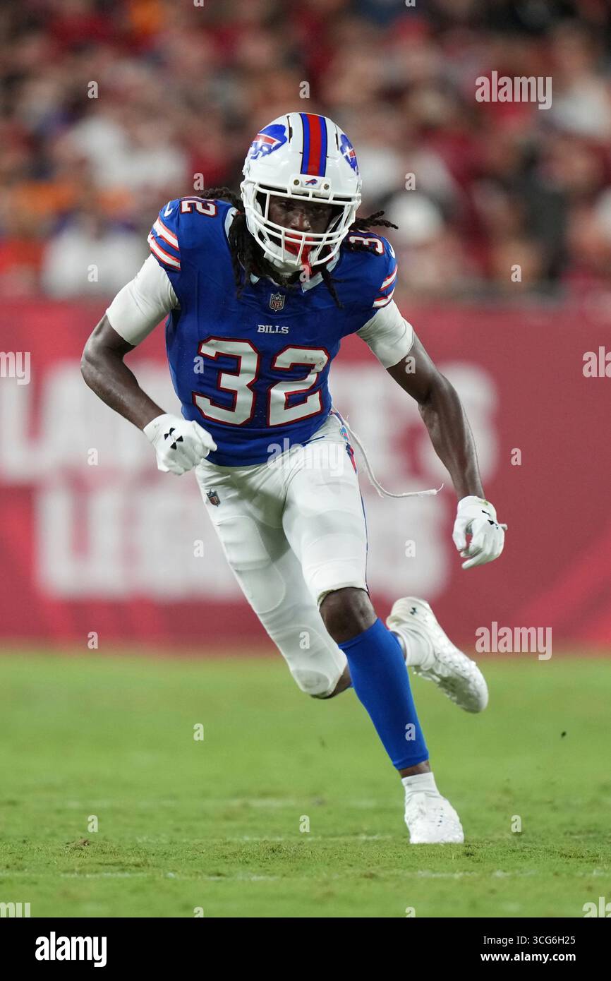 Buffalo Bills wide receiver Deon Cain (32) runs his route during a ...