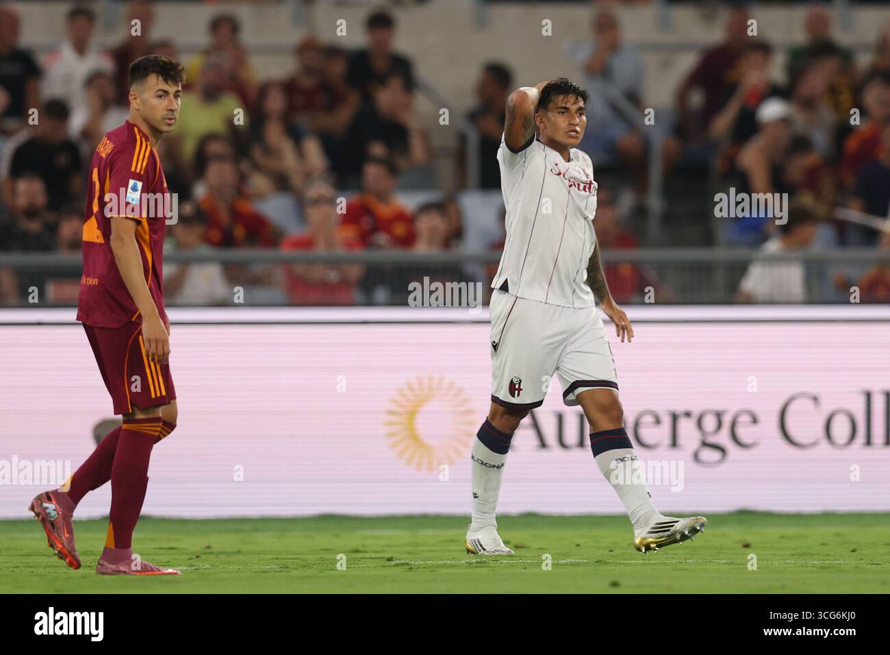 Santiago Castro (Bologna)Stephan El Shaarawy (Roma) during the Italian ...