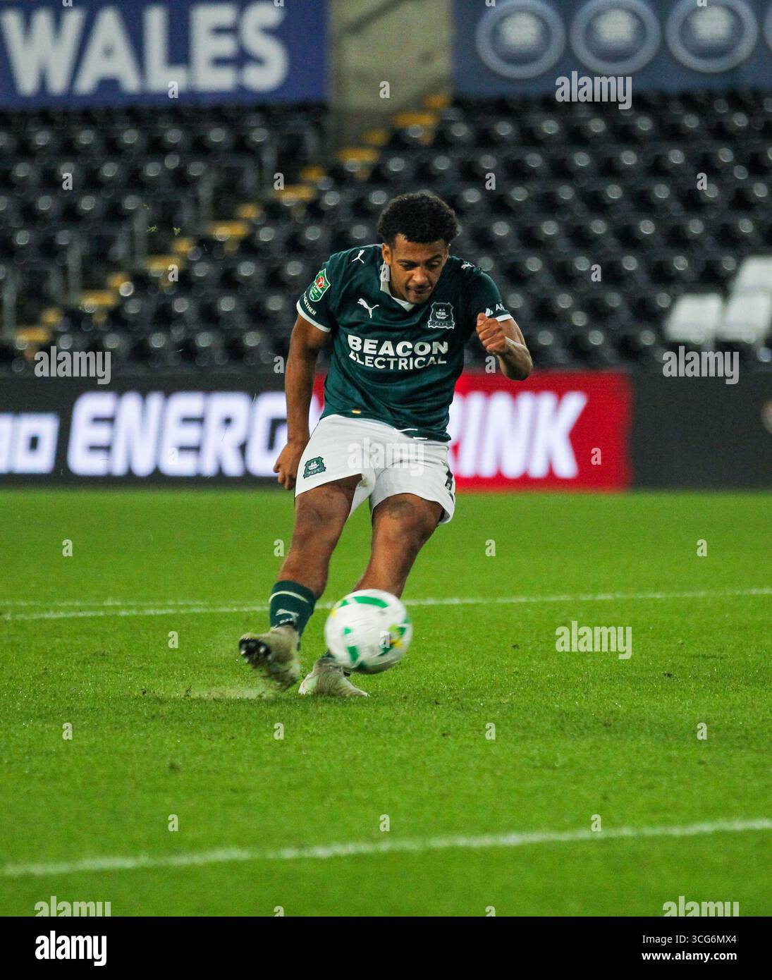 Caleb watts plymouth hi-res stock photography and images - Alamy