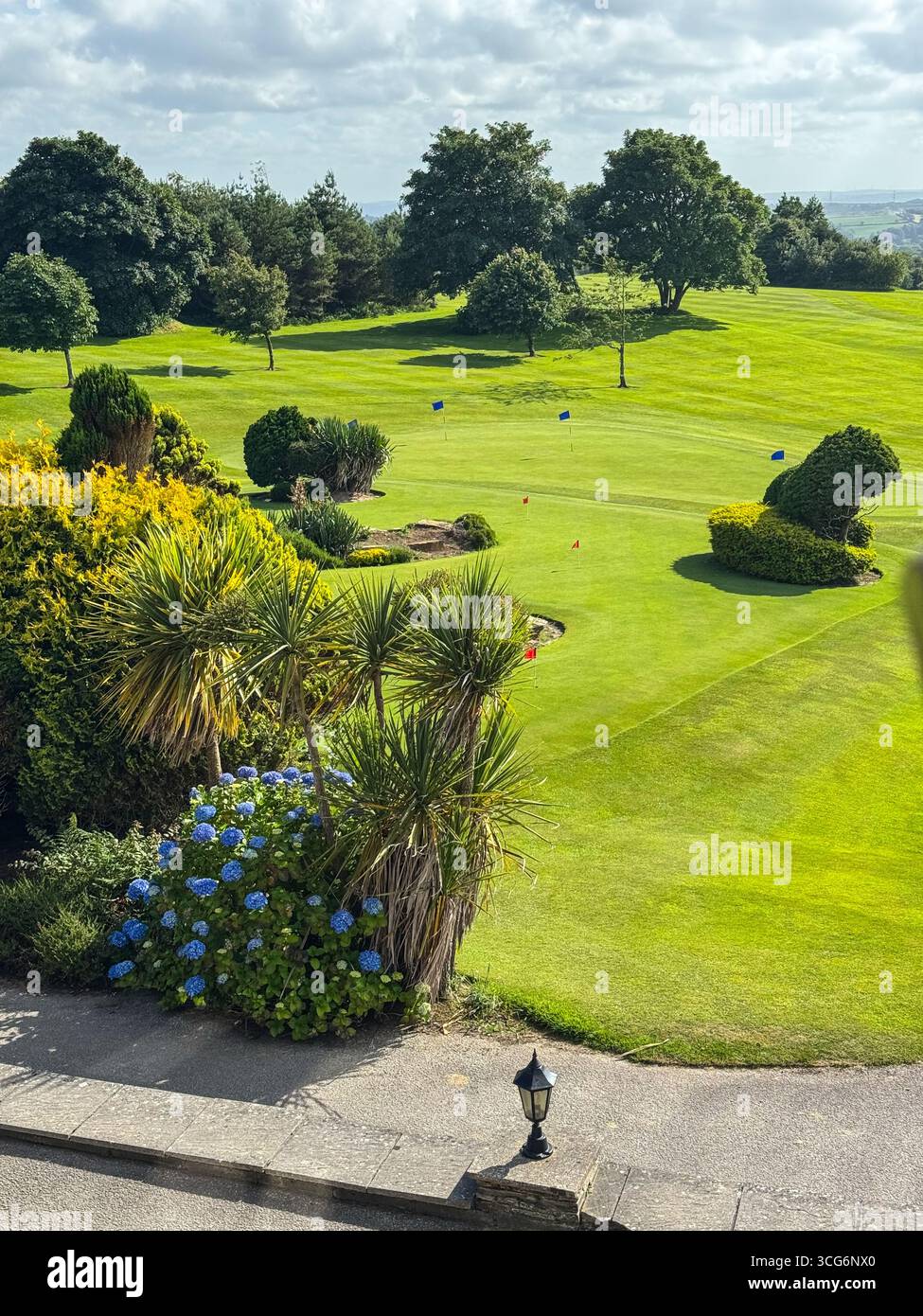 Bowood park hotel golf course hi-res stock photography and images - Alamy