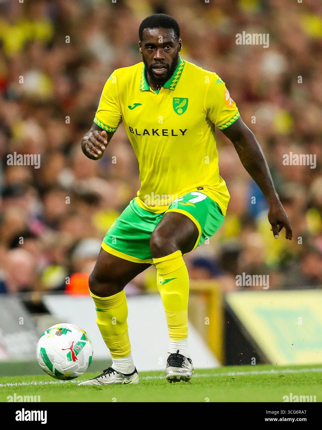 Jeffrey Schlupp of Norwich City runs with the ball during the Carabao ...