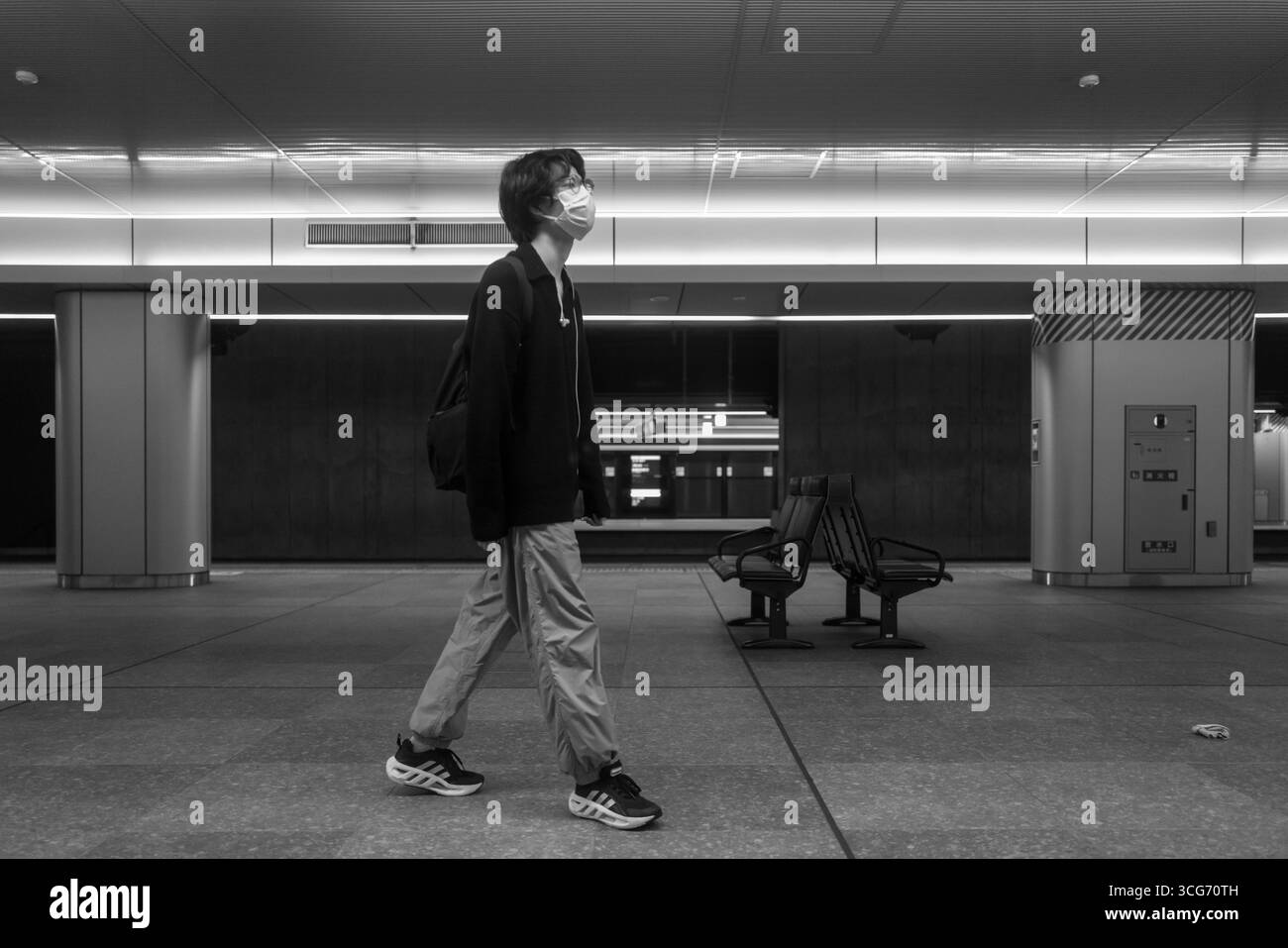 Urban travel imagery Black and White Stock Photos & Images - Alamy