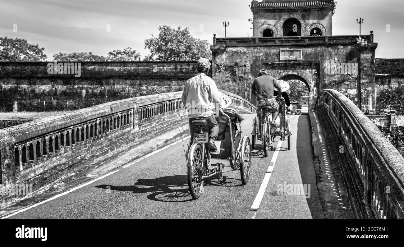 Ngan gate Black and White Stock Photos & Images - Alamy