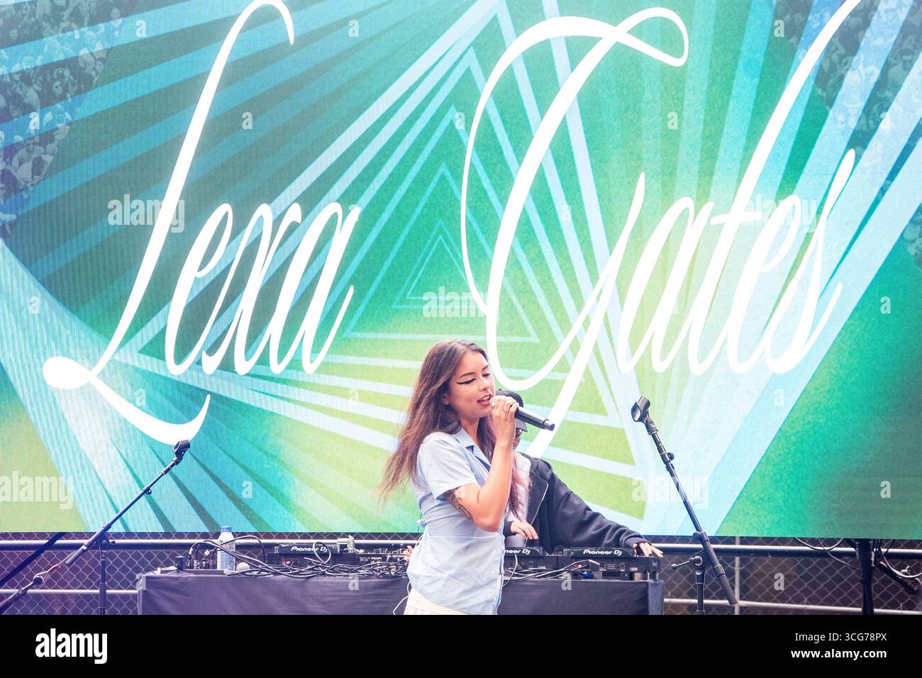 Lexa gates hi-res stock photography and images - Alamy