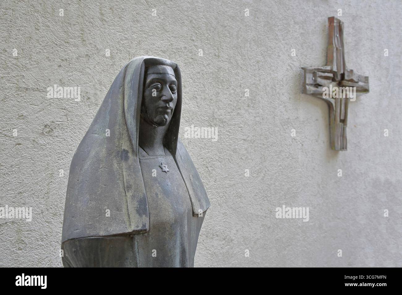 Memorial to the Jewish woman's rights activist and philosopher Edith ...